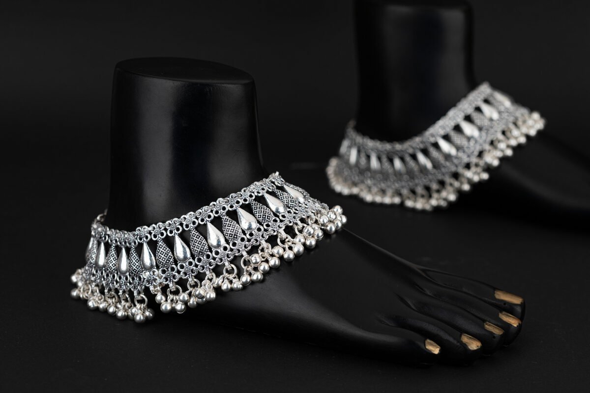 Silver Traditional Payal For Ladies | Arjun Jewellers Limited